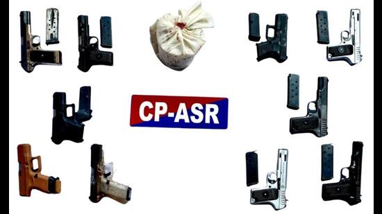 Amritsar: 3 members of cross-border smuggling gang nabbed with 10 pistols