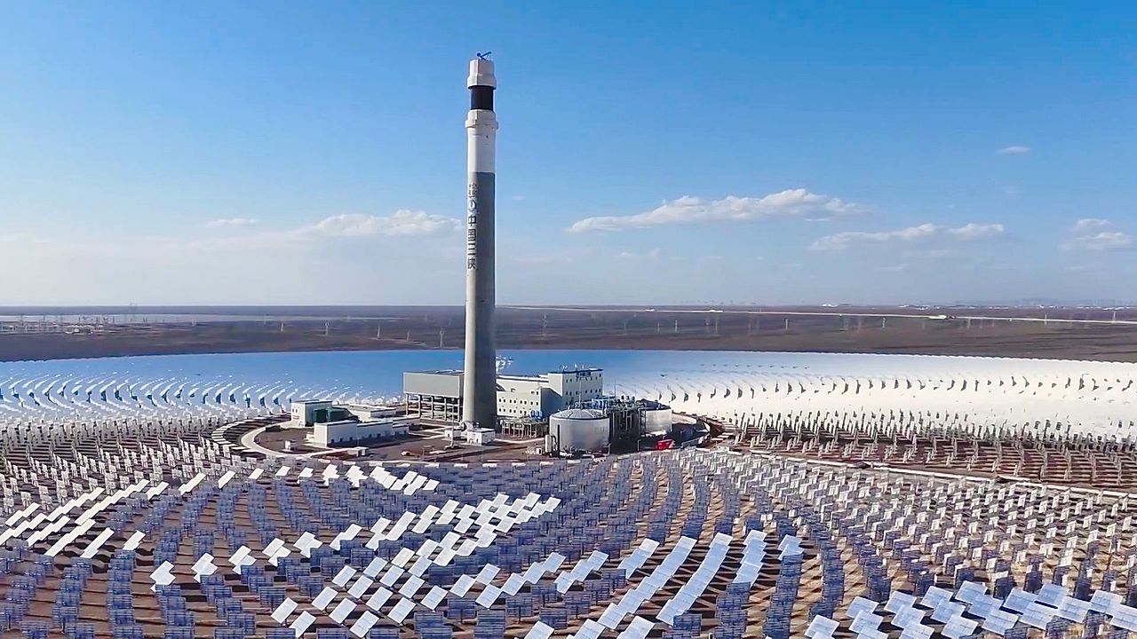 World's first dual-tower solar-thermal plant launched in China's Gobi ...
