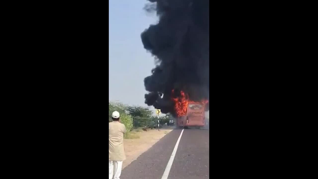 India bus fire kills at least 20 passengers