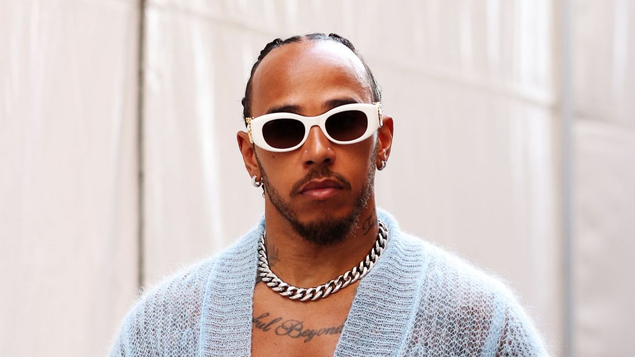 How Lewis Hamilton's Kitchen Turns Forest Green Cabinets into 'Old ...