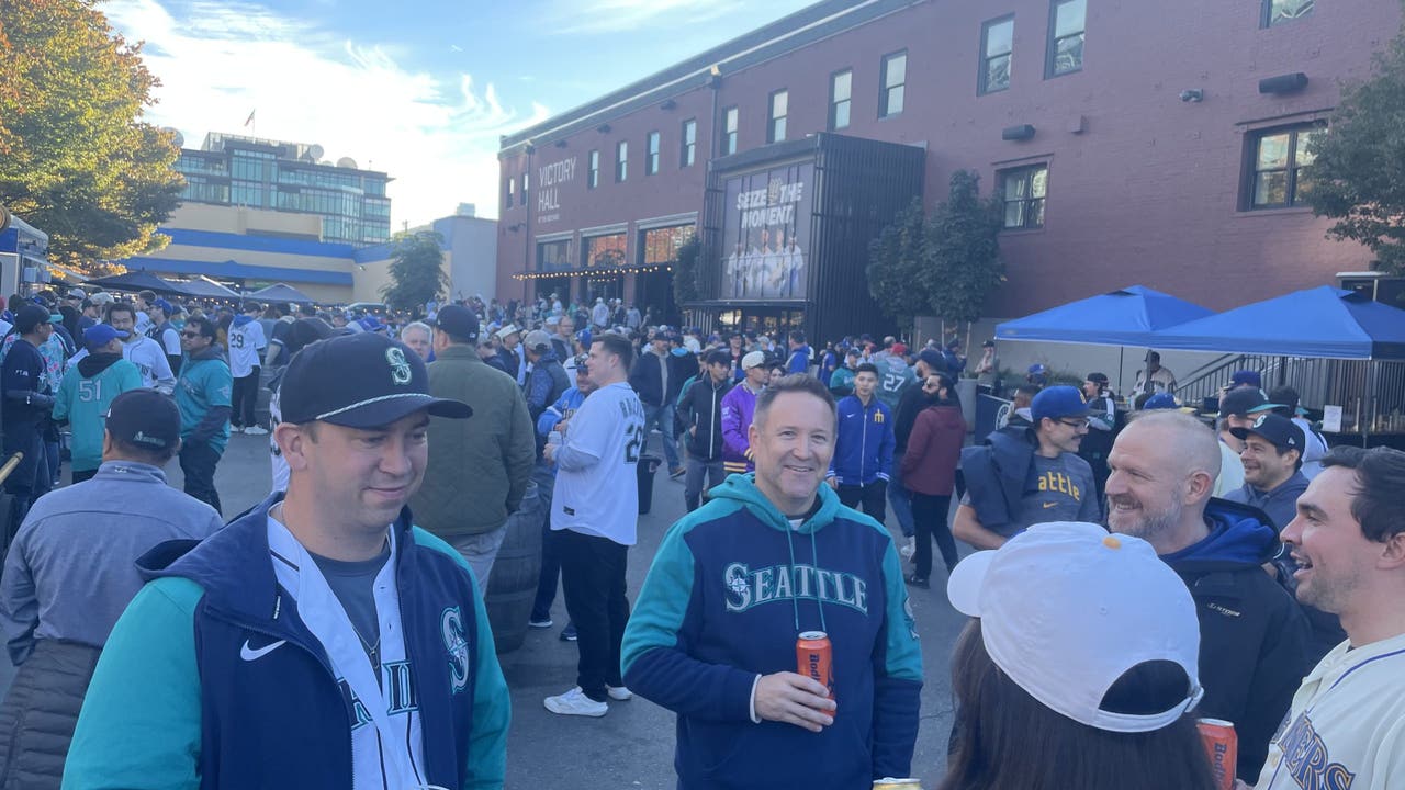 Fans spend hump day cheering for Seattle Mariners on home turf for ALCS ...