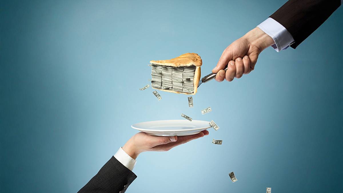 Top 10 at 11: ASX tips above 9000 points as small caps rake in the cash