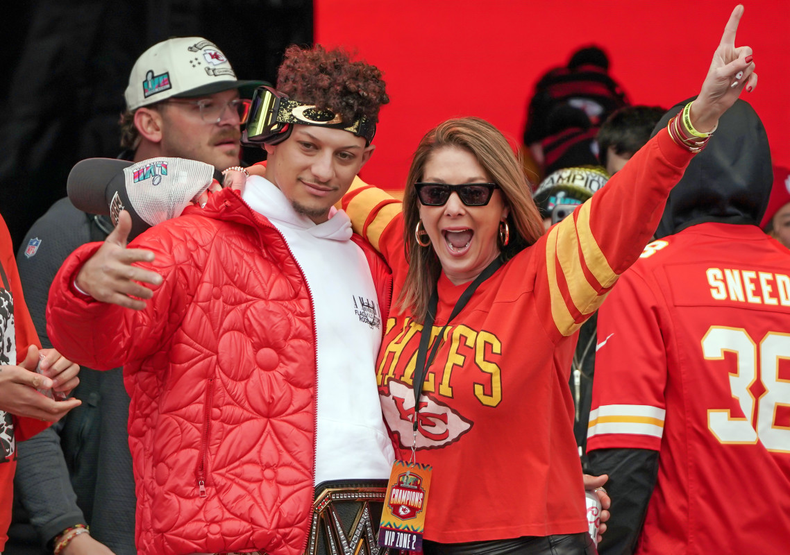 Patrick Mahomes’ Mom, Randi Mahomes, Makes Personal Announcement