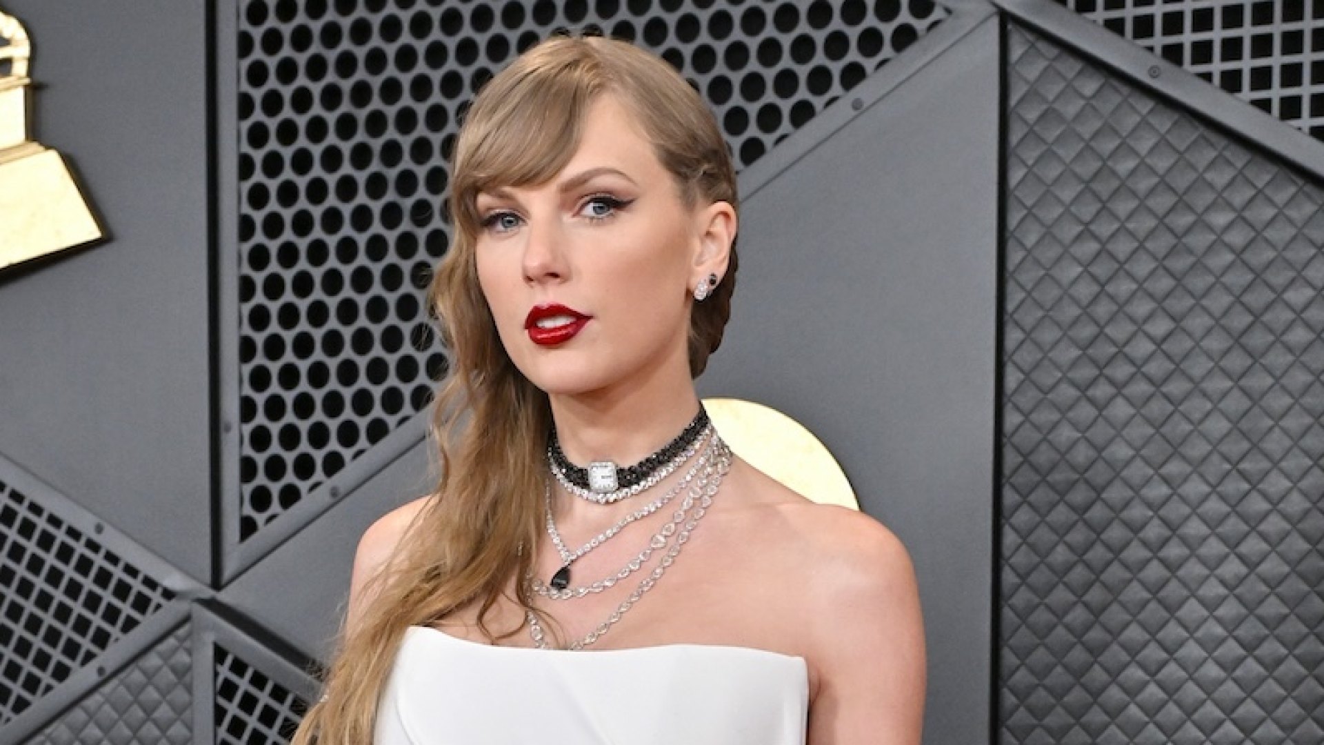 Mom of Taylor Swift's Childhood Friend Weighs In on ‘Ruin the Friendship'