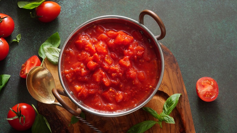 The Best Way To Break Down Tomatoes For Luscious Sauces - No Food ...