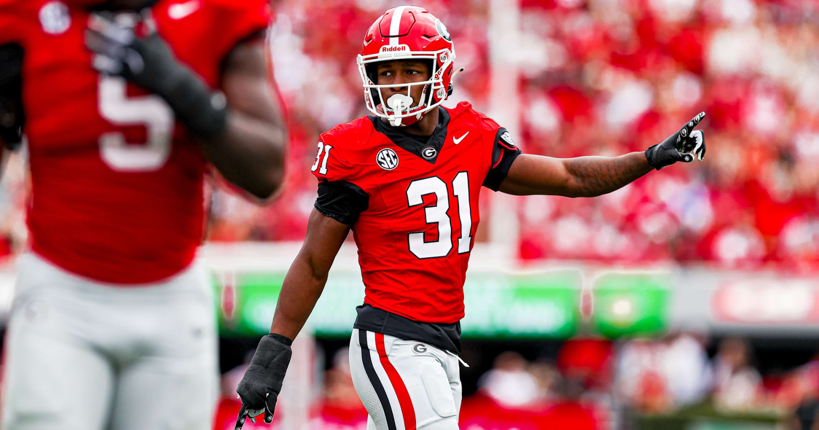 Georgia safety Kyron Jones ‘out indefinitely’ with a foot injury