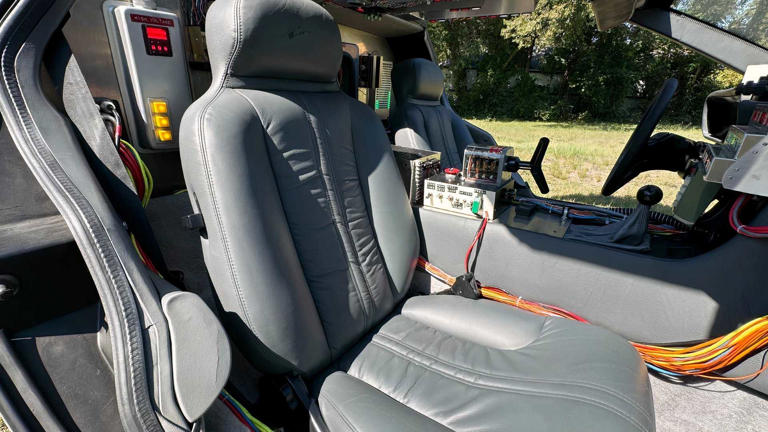 DeLorean Time Machine From Back to the Future Hits the Market, Flux ...