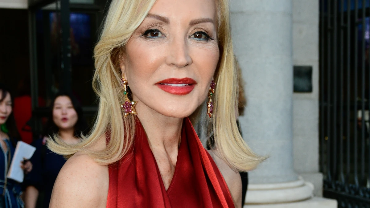 Carmen Lomana, toda una diva de Chanel (y de la moda) con el vestido ...