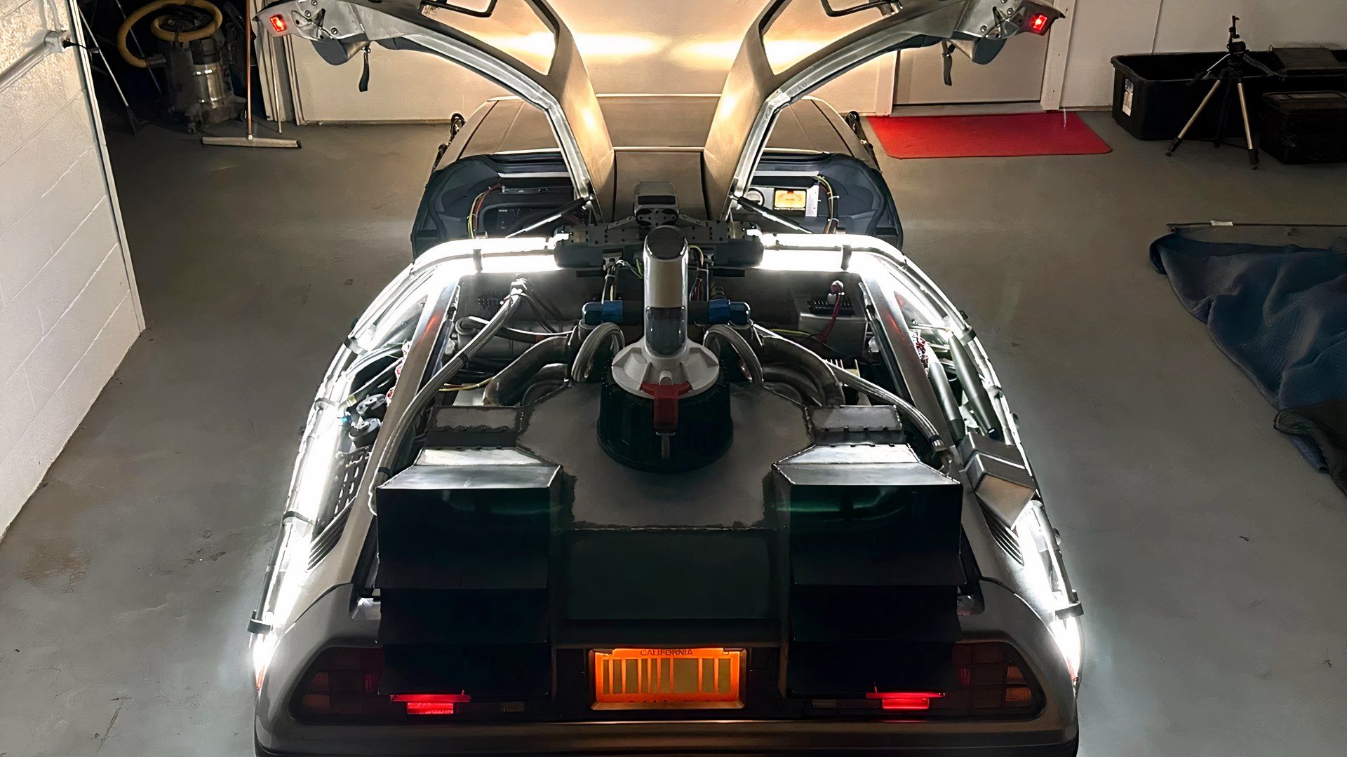 DeLorean Time Machine From Back to the Future Hits the Market, Flux ...