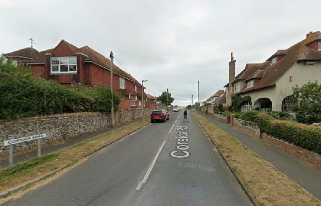Fire crews battle Seaford blaze