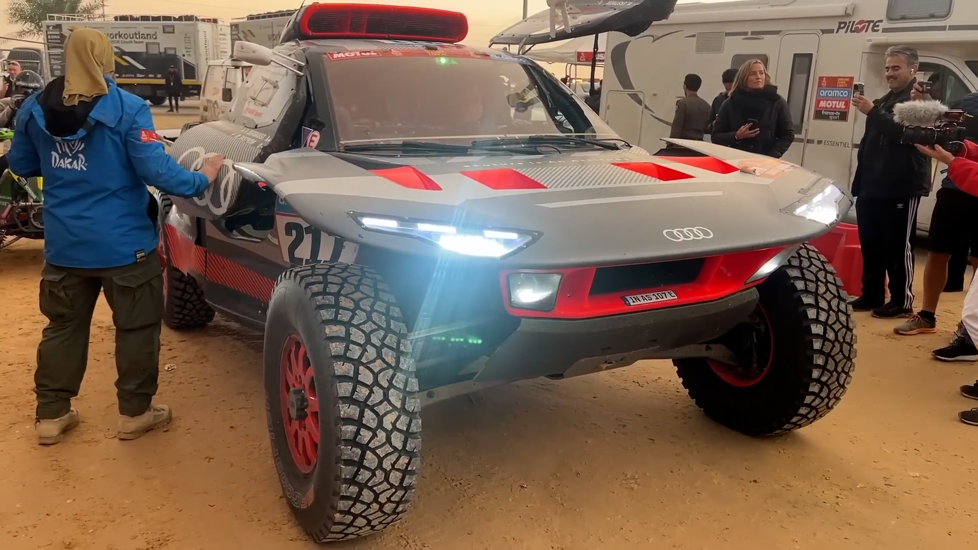 Audi RS Q e-tron – Future of Dakar Engineering