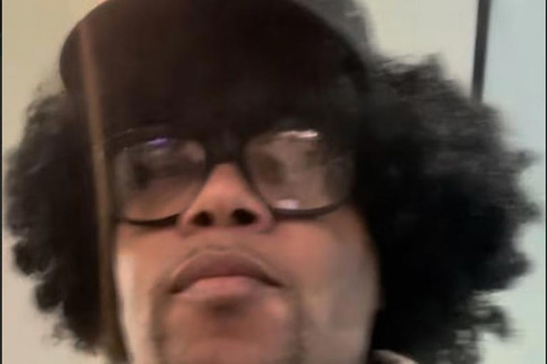 Flo Rida attends his own UK concert in disguise