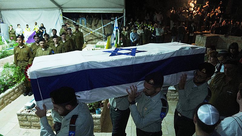 Τα λείψανα δύο ακόμη ομήρων παρέλαβε το Ισραήλ - Οργή μετά την παραλαβή ...