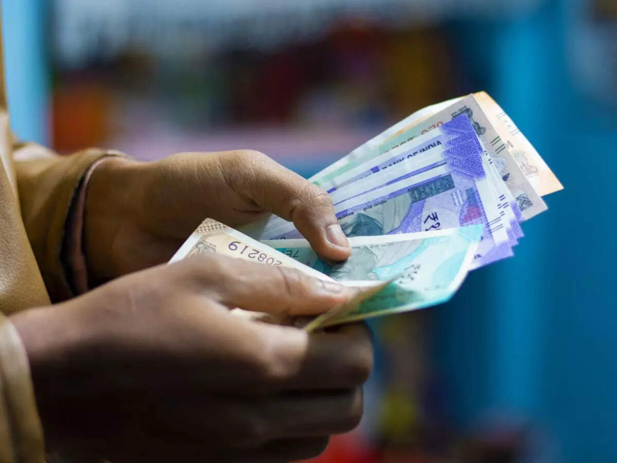 Smart money 101: 10 costly mistakes that keep you from getting rich