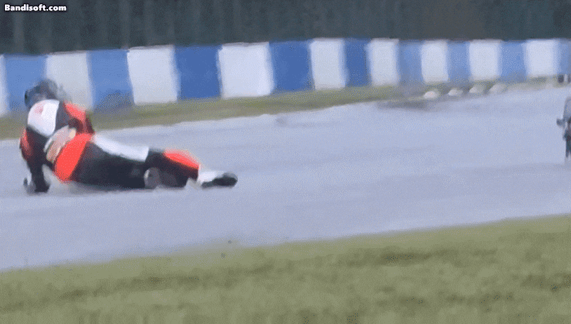 F1 Showrun: Motorcycles Skid Into Spectator Fence