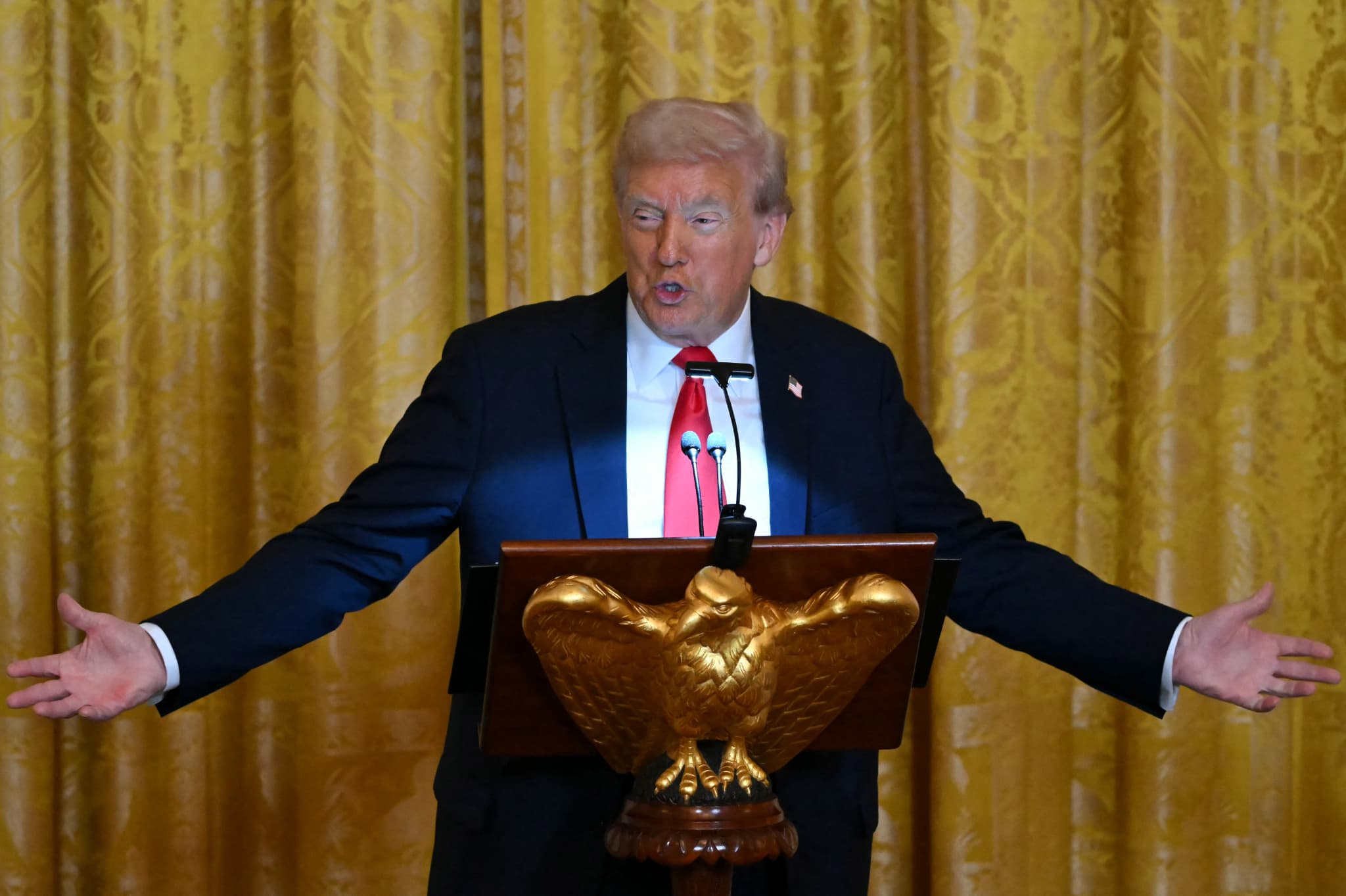 "J'ai arrêté huit guerres en huit mois": Donald Trump ironise sur le ...