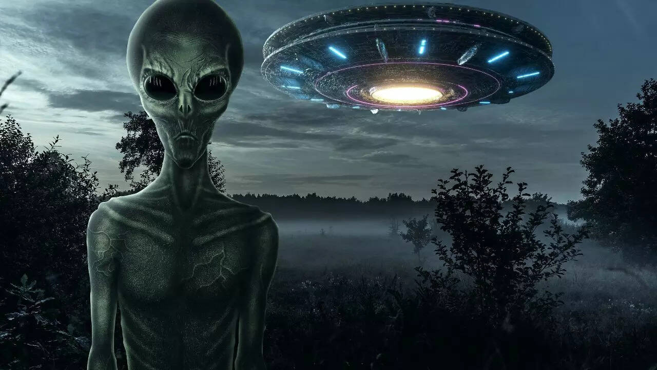 Aliens got bored: NASA scientist gives bizarre reason why aliens have ...