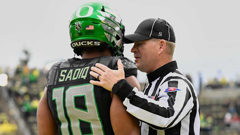 Tight End Grade Puts Oregon’s Kenyon Sadiq in National Spotlight