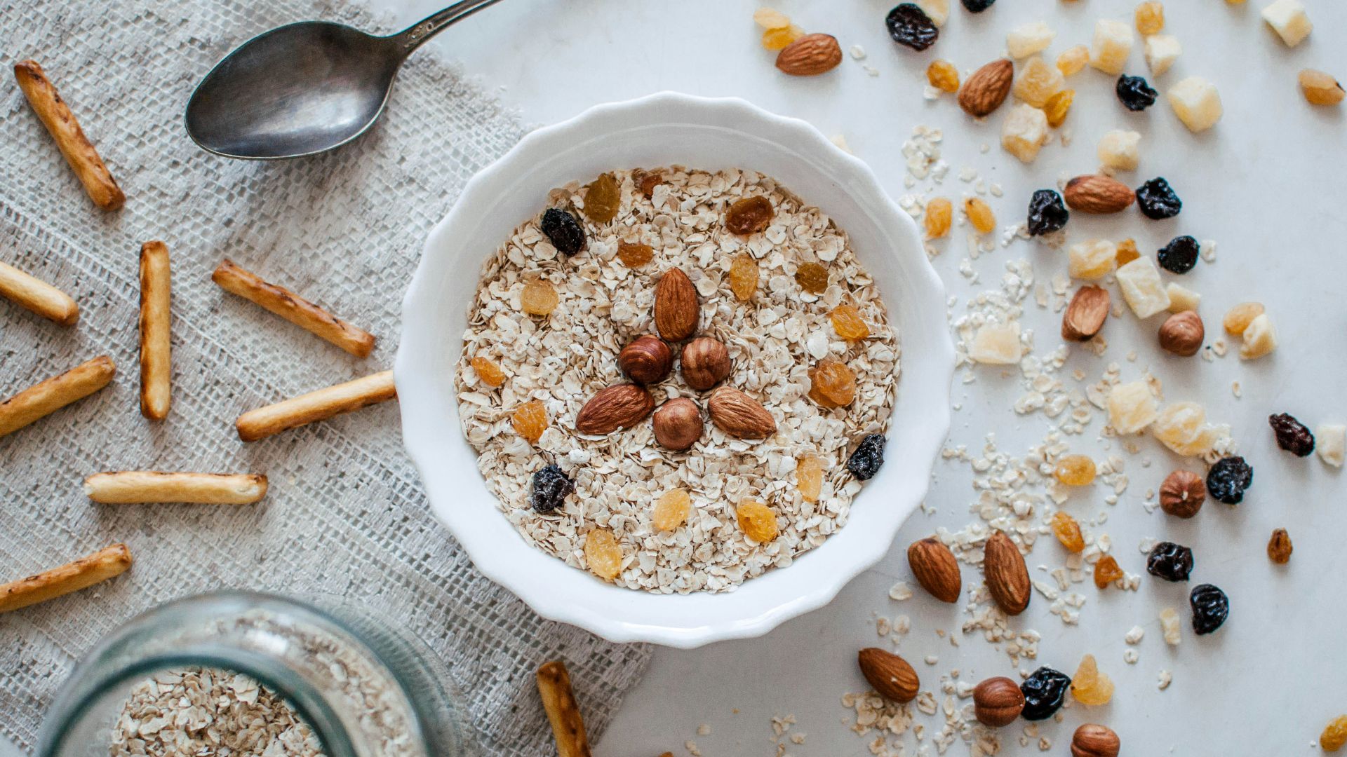 20 Healthy Foods That Help Regulate Bowel Movements