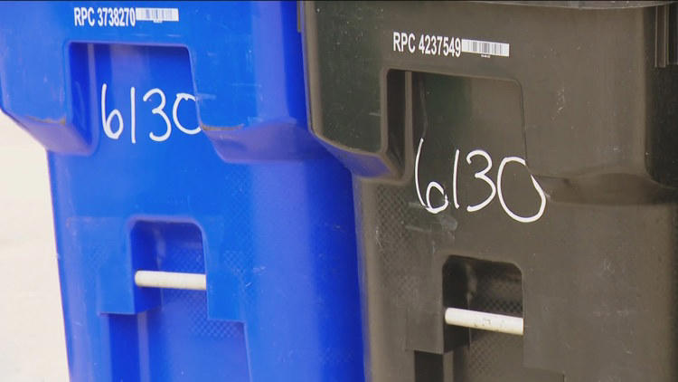 Many San Diego residents paying trash fees before receiving new bins