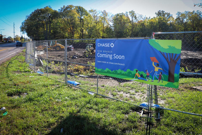 Chase Bank building new location in Harrison Township