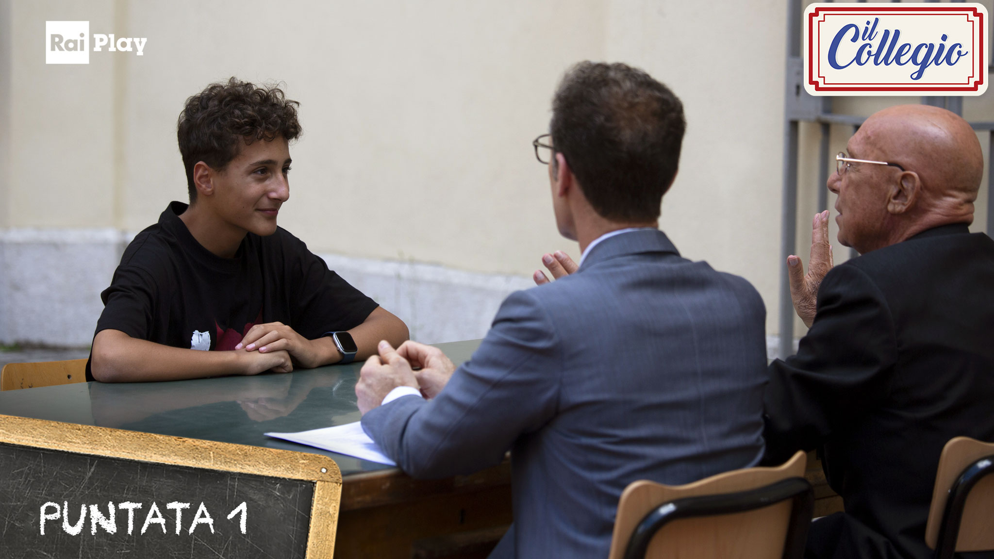 Il Collegio 9 - Prima puntata: Il "maestrino" Premtaj