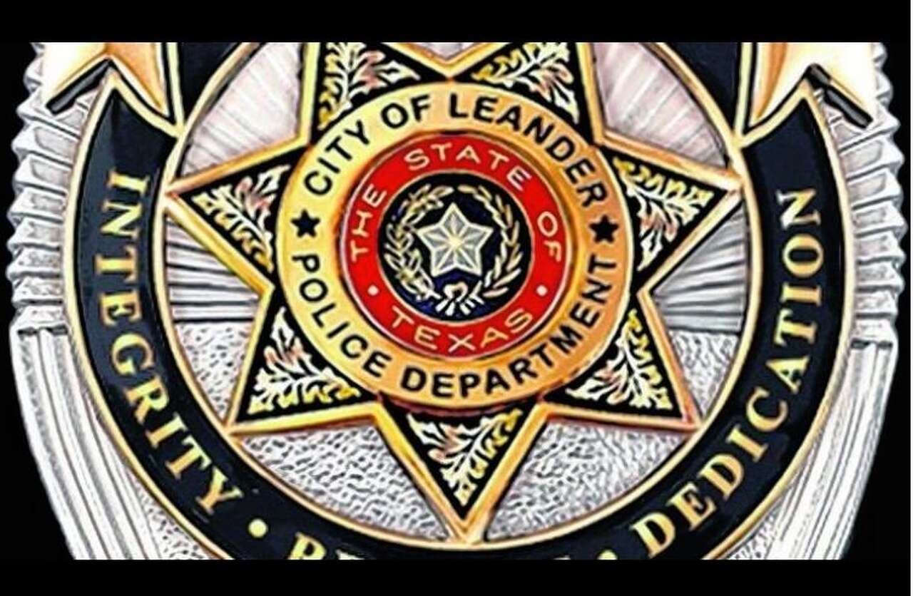 Bomb threat causes lockdown at Leander High School, police say