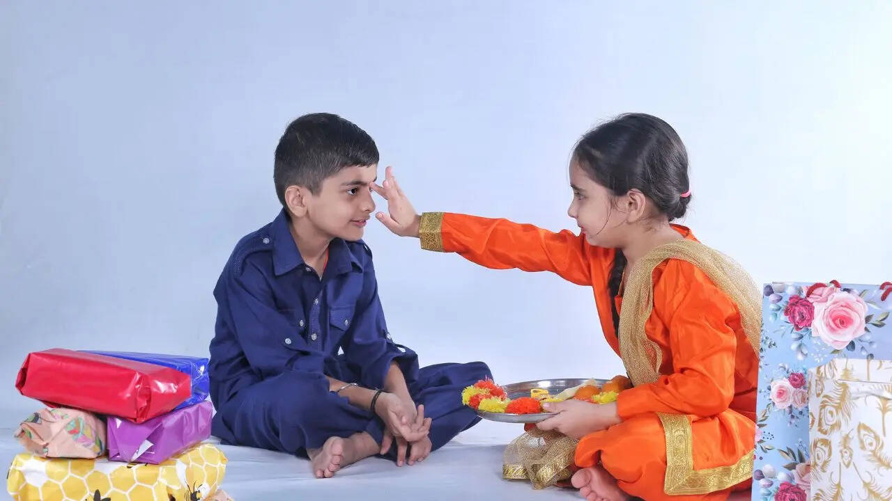 Bhai Dooj 2025 Recipes: Last-Minute Menu Ideas To Impress Your Bhai And ...