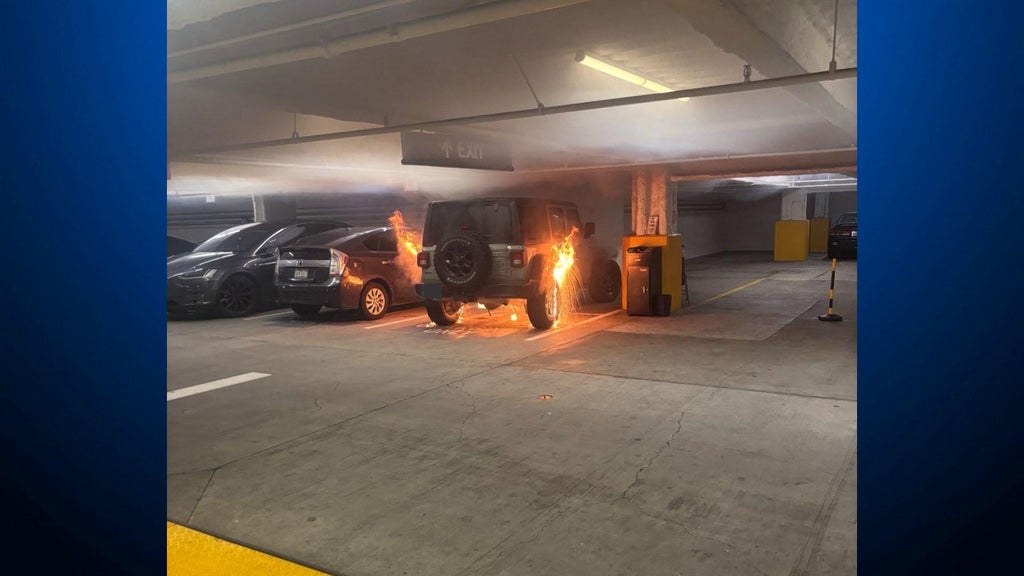 Electric vehicle fire in Walnut Creek parking garage prompts 2-alarm ...