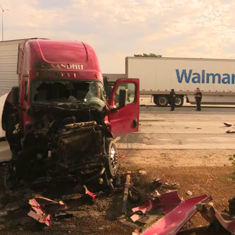 Semi truck driver arrested in deadly 10 Freeway crash was in U.S ...