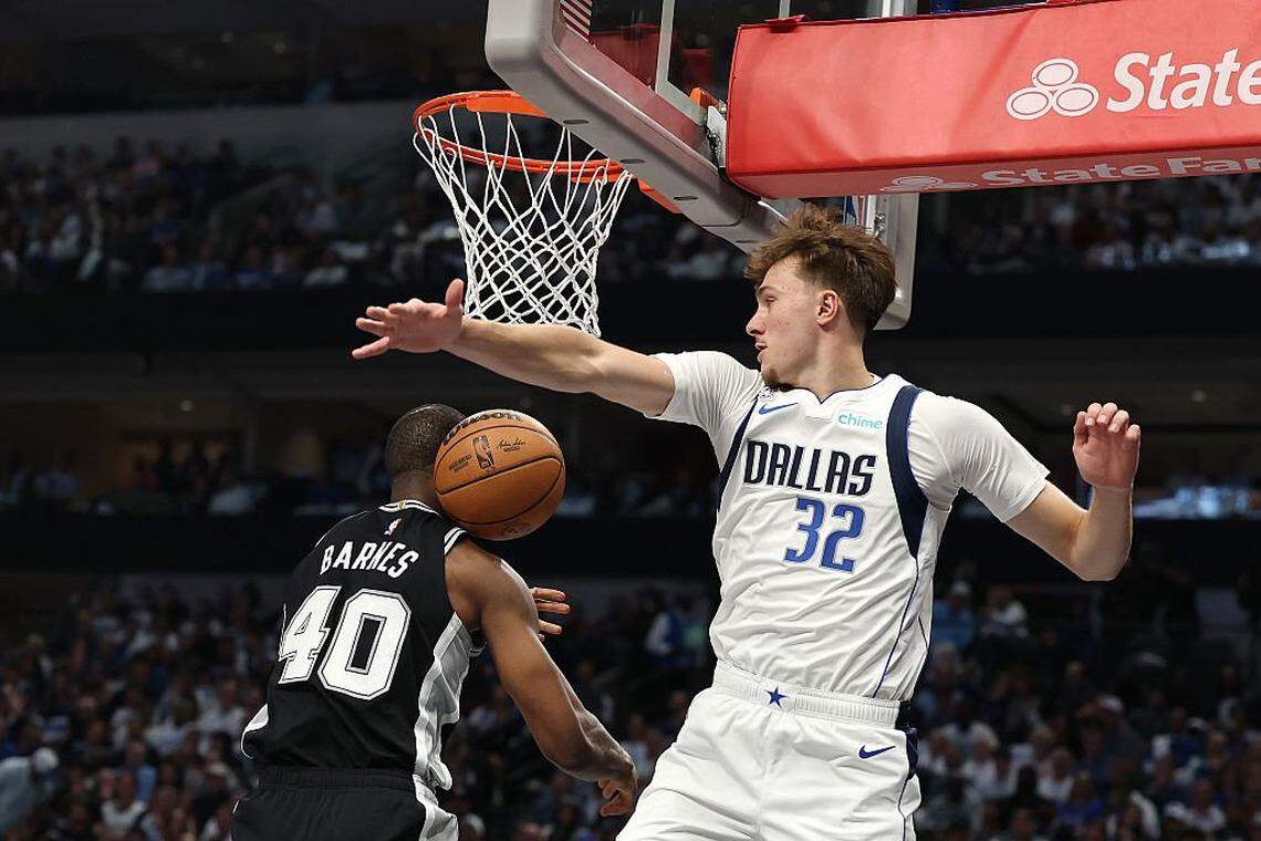 Charles Barkley rips Dallas Mavericks for Cooper Flagg point guard ...