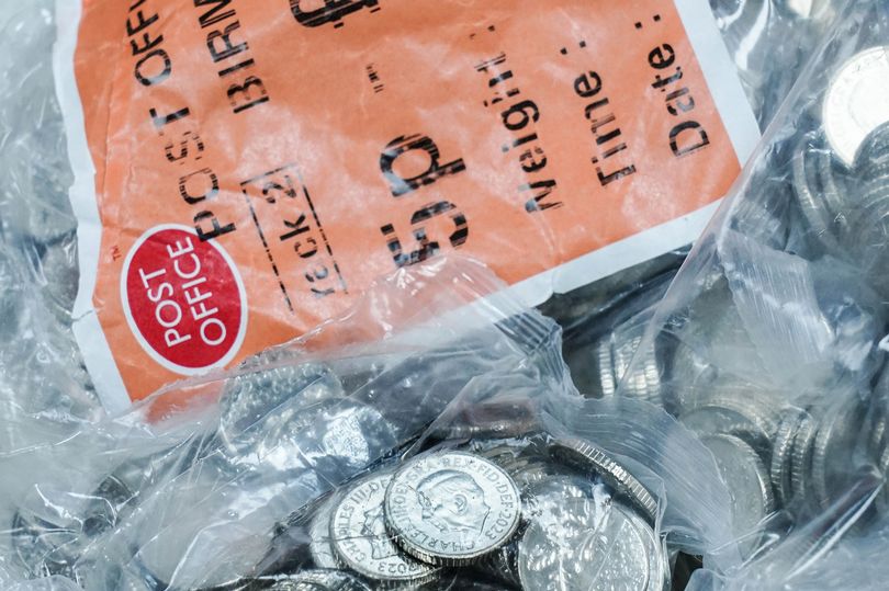 Brits told 'check your change' for the first newly-designed 5p coins in ...