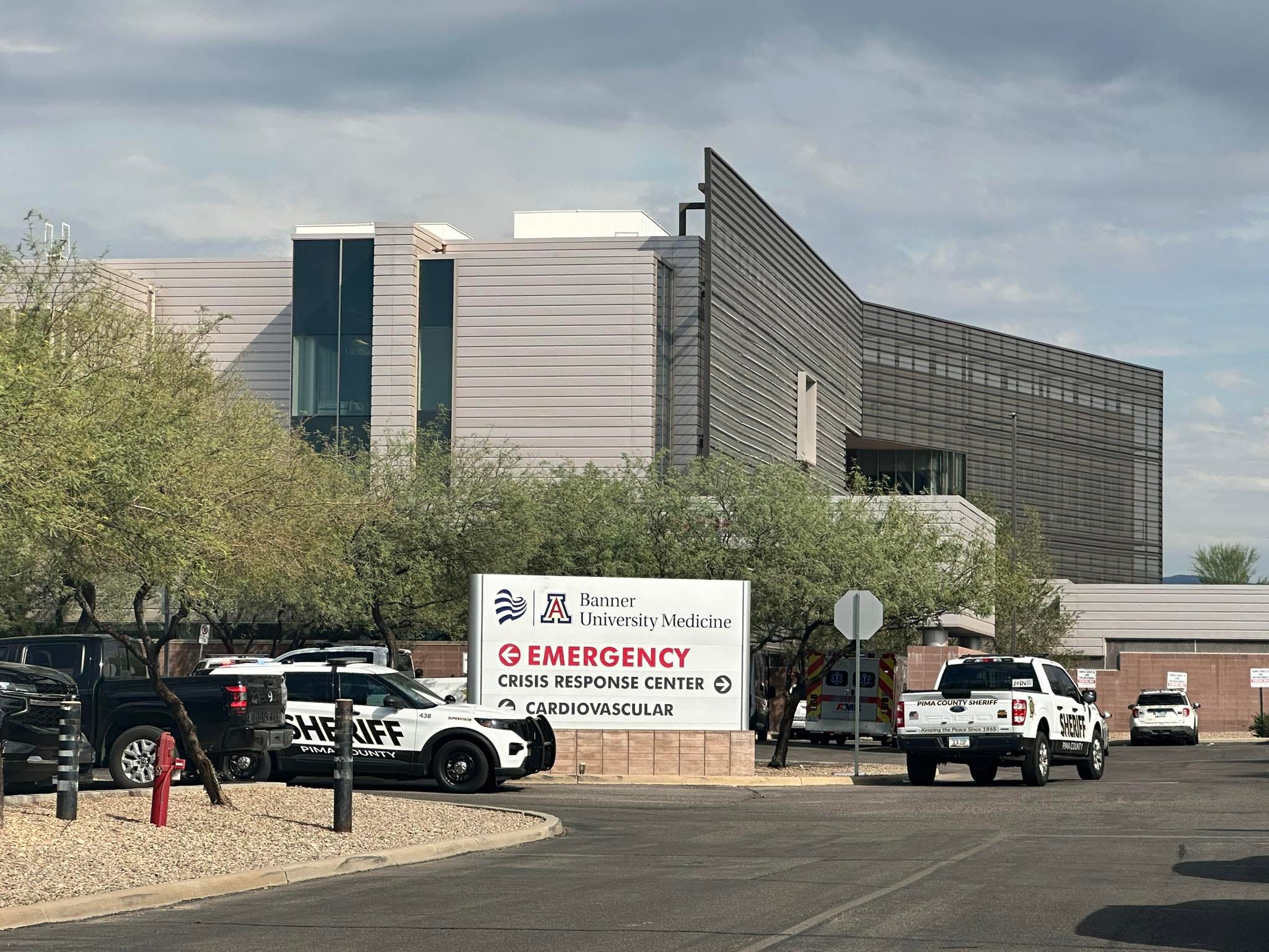 Inmate fatally shot by corrections officer after Tucson hospital fight