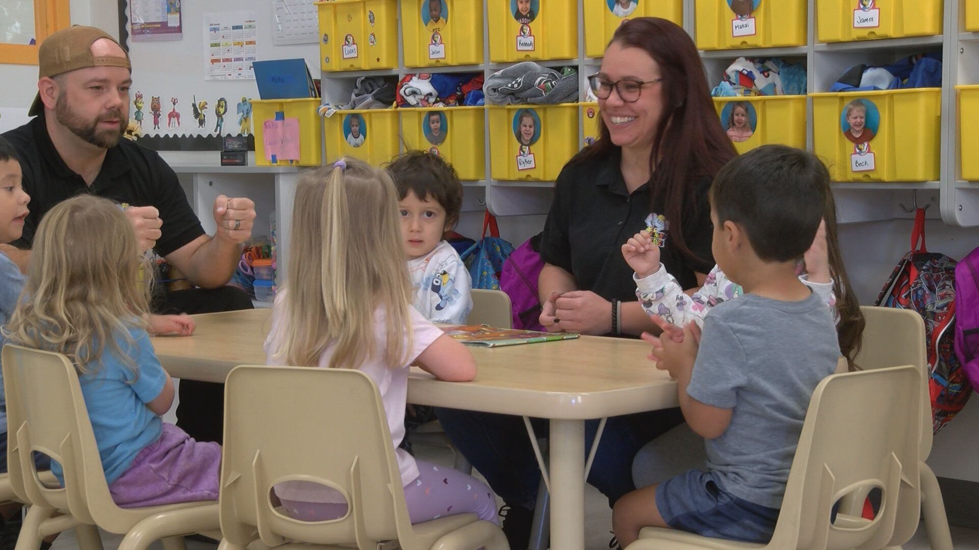 American Sign Language teaches young children to communicate