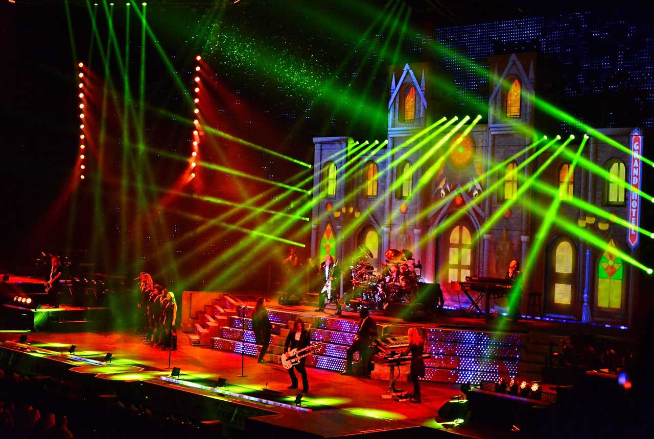 Trans-Siberian Orchestra Brings Its Electric Christmas Magic Back For 2025