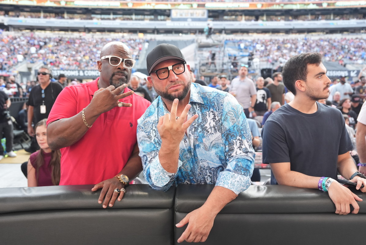 WWE Icon Jim Ross Hit With Serious Allegations