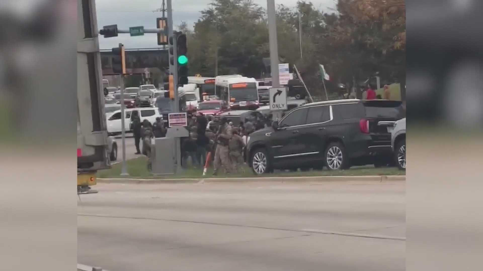 2 staffers of Chicago alderman released after being detained by ICE