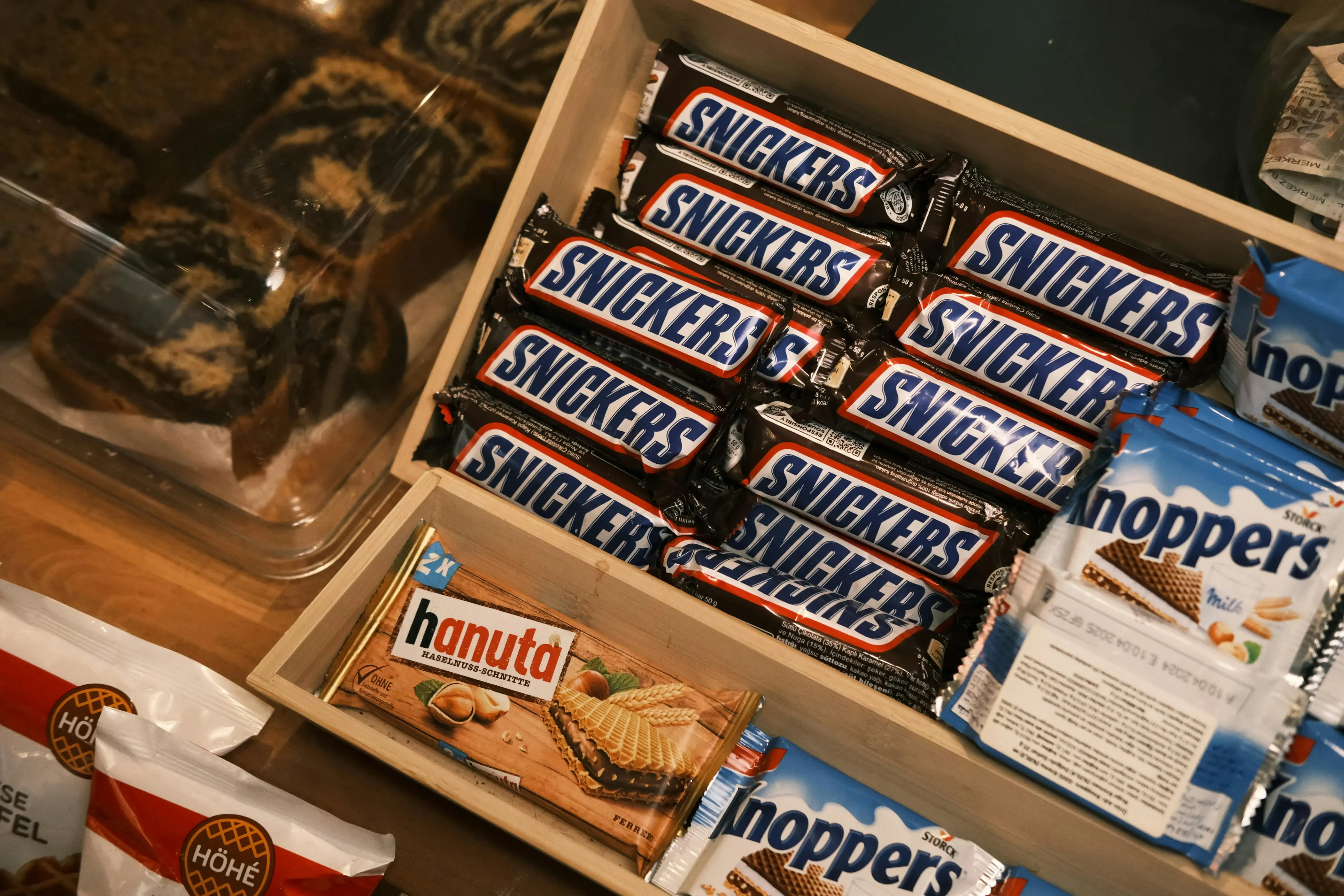 20 Candy Bars That Disappeared Without Warning
