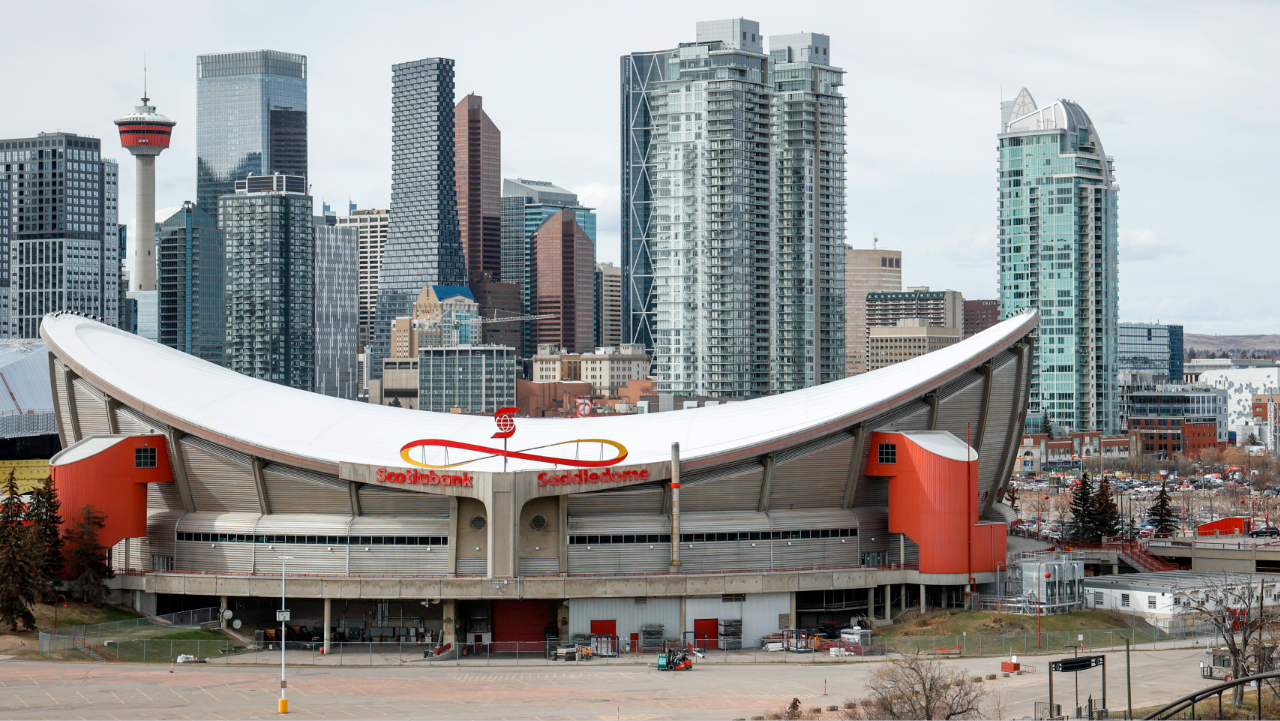 Canadiens-Flames begin game in dark as lighting issues delay puck drop
