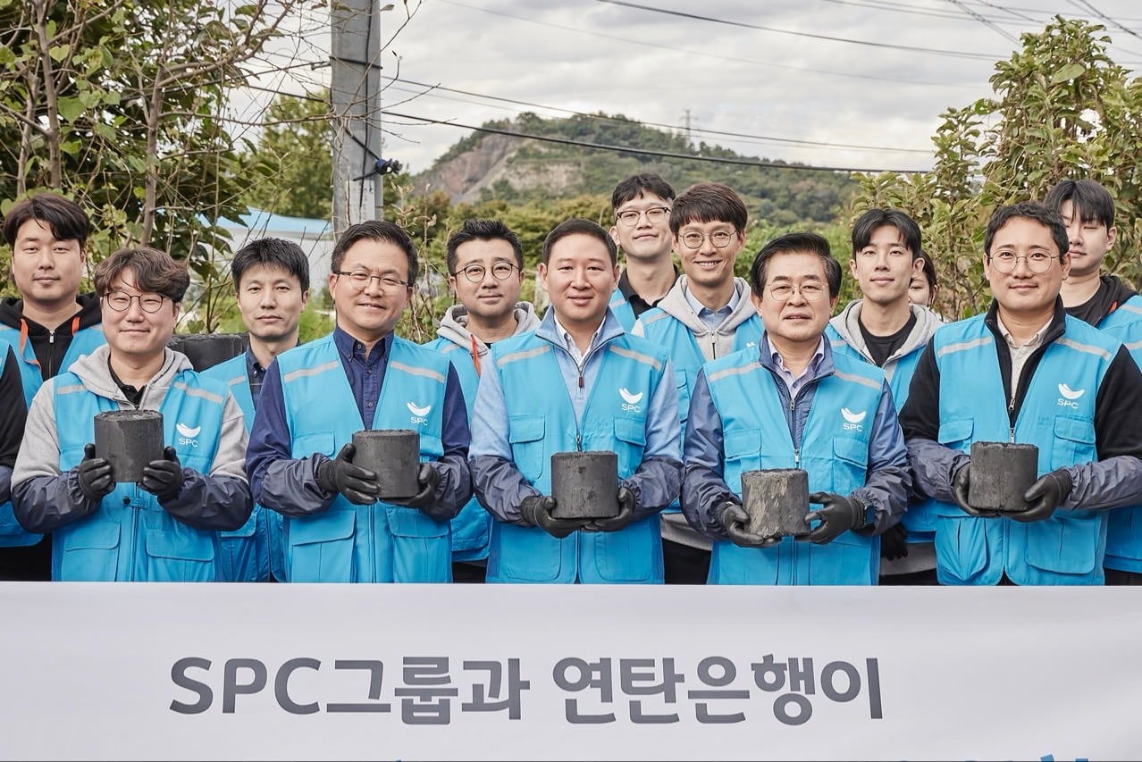 SPC Group Donates Briquettes, Volunteers to Support Vulnerable Households