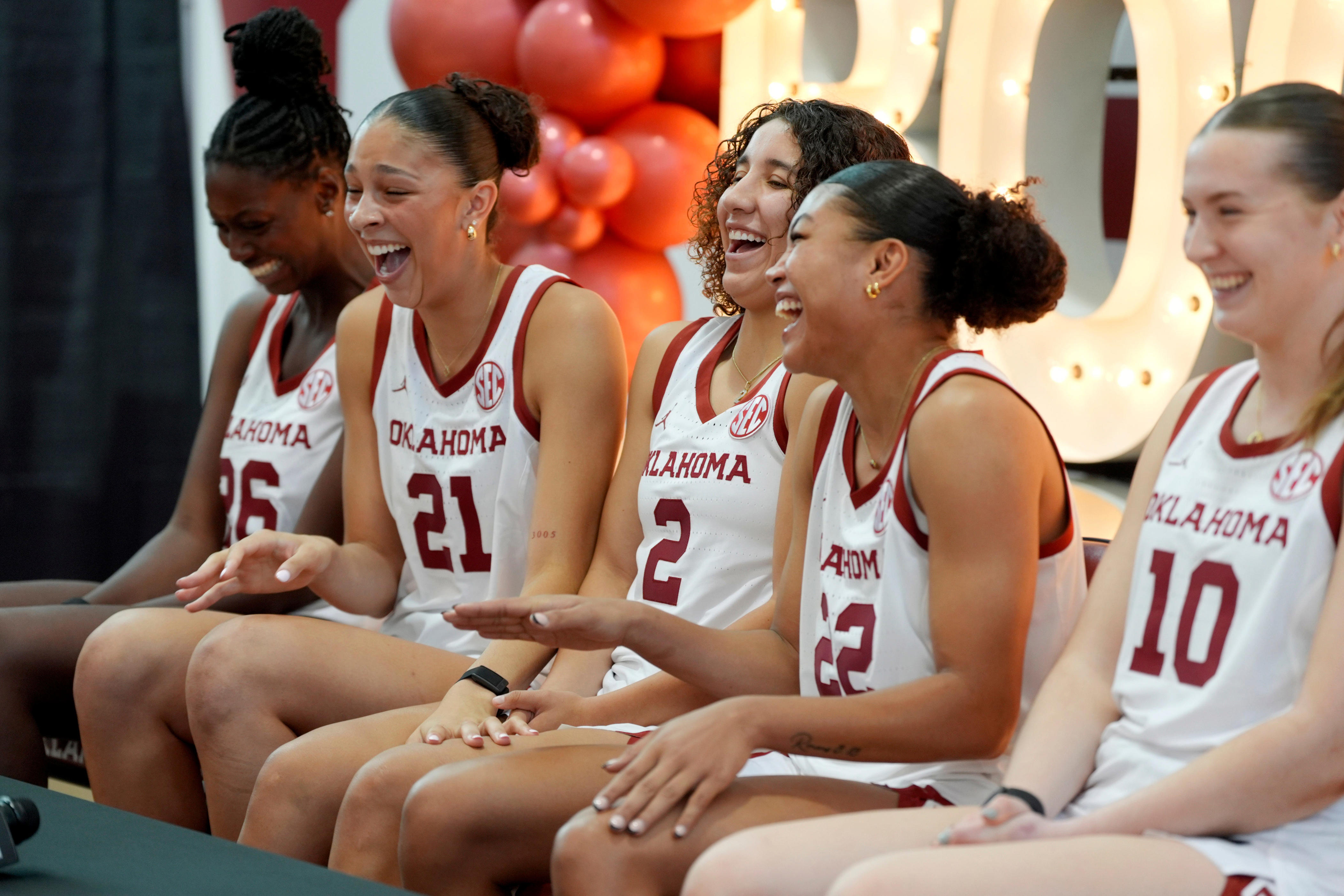 Oklahoma Sooners inside top 10 in preseason USA TODAY Sports Coaches Poll