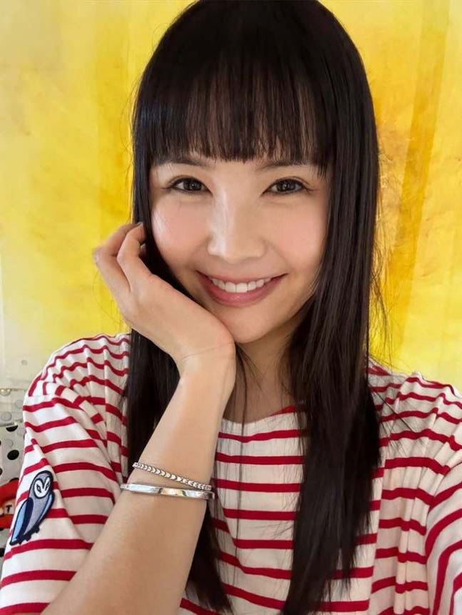 'Thinking a thousand times' Jang Young-ran cuts her bangs and makes a ...