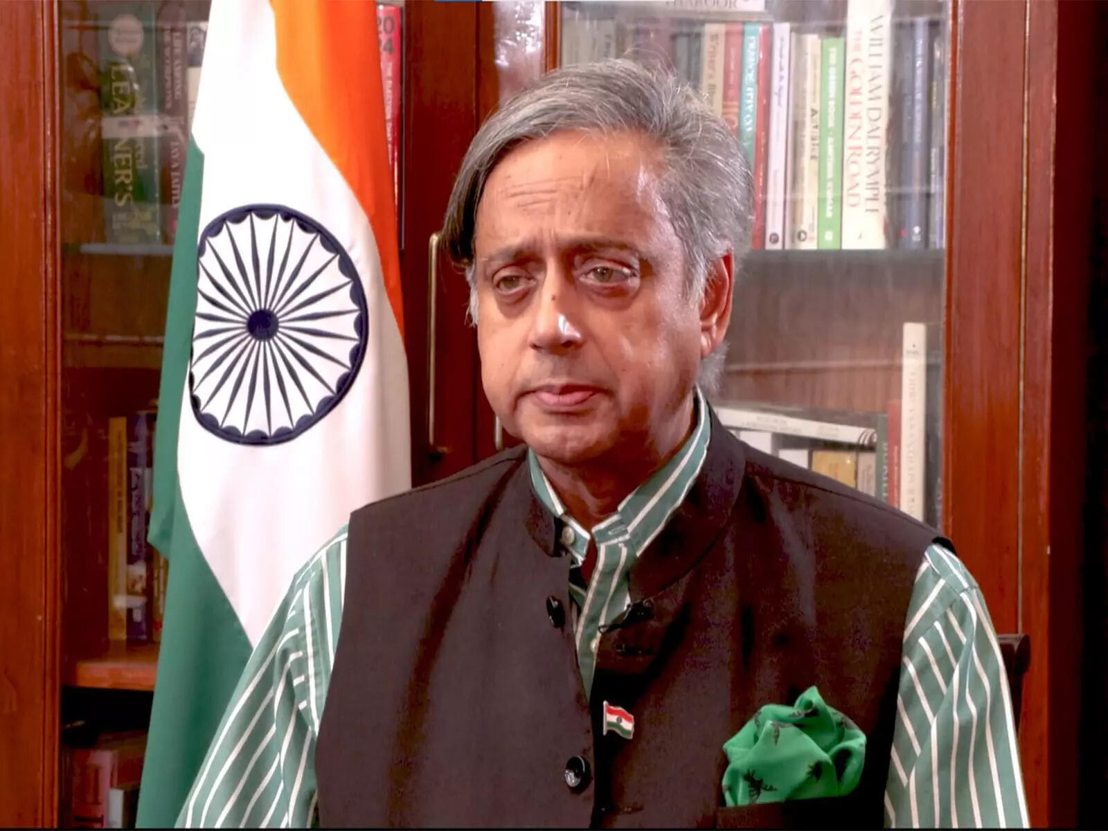 Shashi Tharoor hits out at India selectors by using an Australian as ...