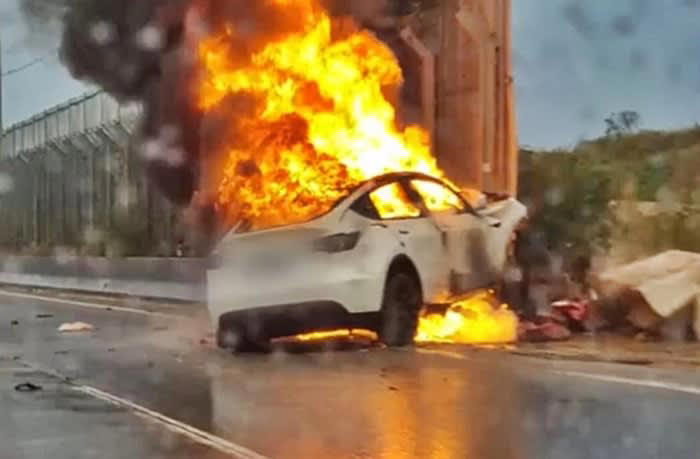 A $50,000 Scratch—How One Mercedes EV Exposed the Hidden Cost of Going ...