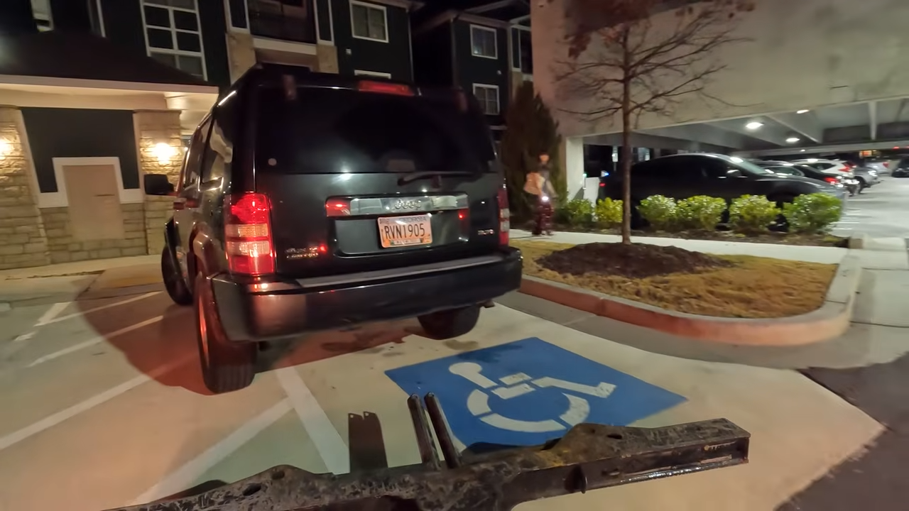 Handicap Spot Abusers Finally Get What’s Coming