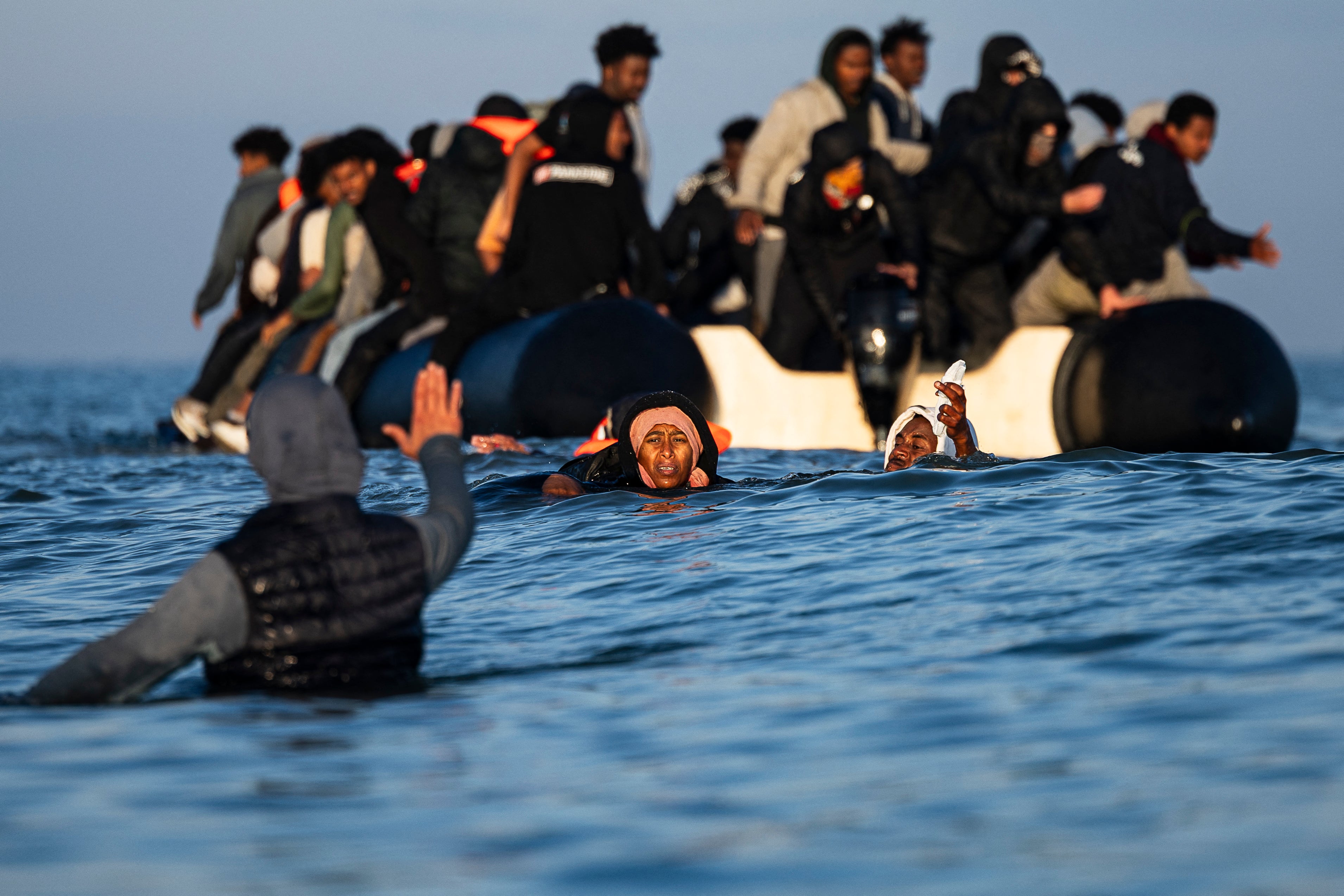 France ‘may not intervene to reverse small boats in the Channel’ in ...