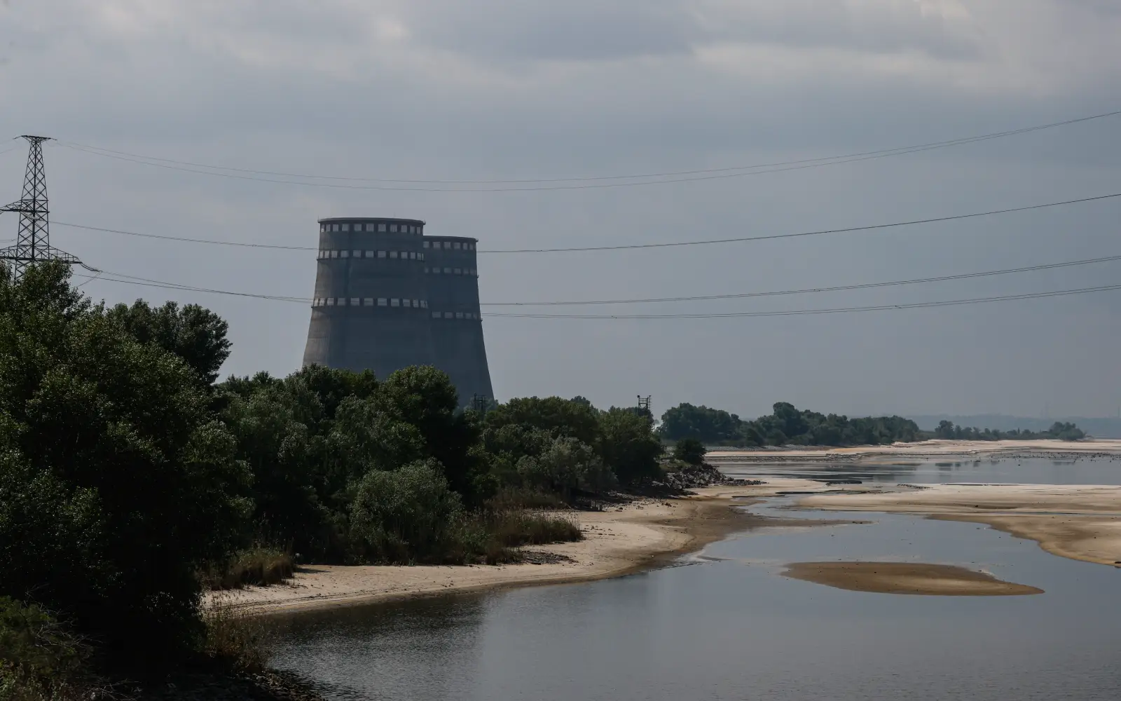 Strike cuts power to Ukraine’s Zaporizhzhia nuke plant