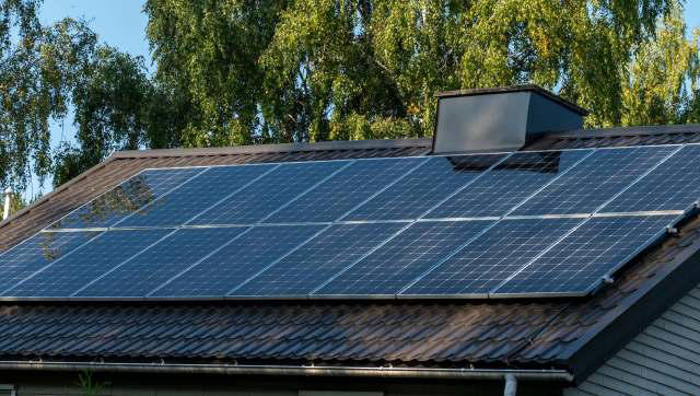 Homeowner shares clever tactic to make rooftop solar panels more ...