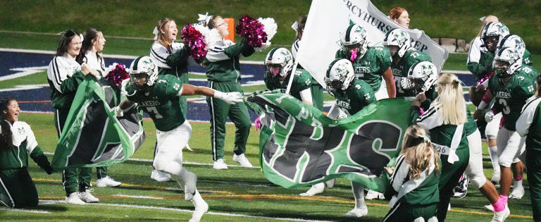 District 10 high school football updates, scores, replay of Week 10 ...