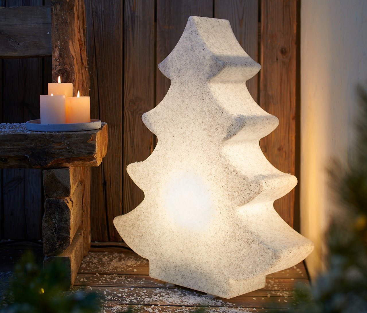 Weihnachtszauber: Warum diese wetterfeste LED‑Tanne gerade jetzt ein ...